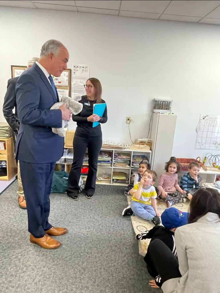 Senator Bob Casey Visits JCC of Greater Pittsburgh - JCC Association of ...